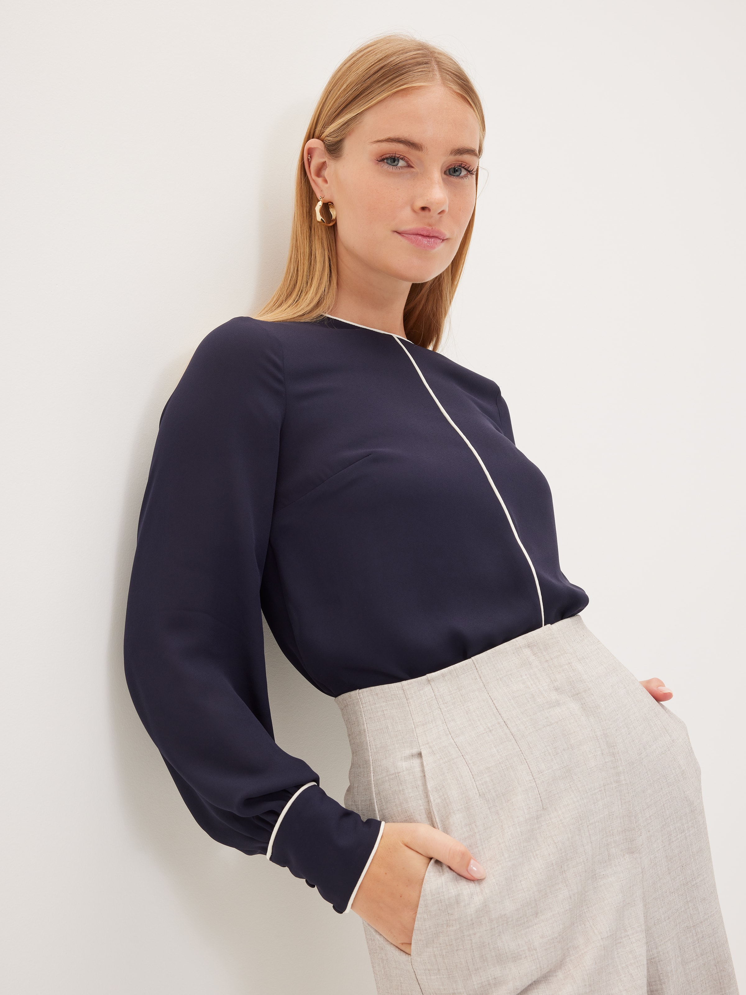 Misha Shell Top Navy Vanilla - Portmans Online